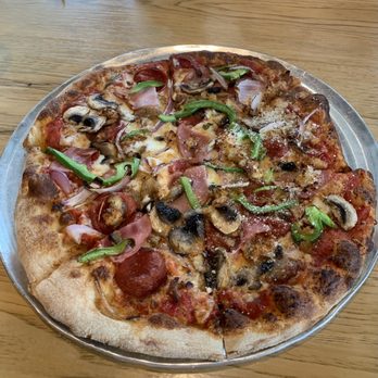 PINTHOUSE PIZZA - Updated August 2024 - 823 Photos & 988 Reviews - 4236 ...