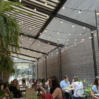 LAPINOU - Updated October 2025 - 181 Photos & 61 Reviews - 642 King ...