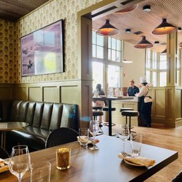 GALLION’S RESTAURANT - Updated January 2026 - 341 Photos & 228 Reviews ...