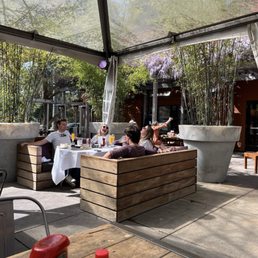 CAFETERIA 15L - Updated December 2025 - 5360 Photos & 3939 Reviews ...