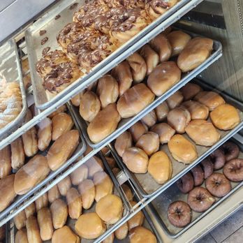 BIAGIO’S DONUT SHOP & PIZZERIA - Updated October 2025 - 107 Photos ...