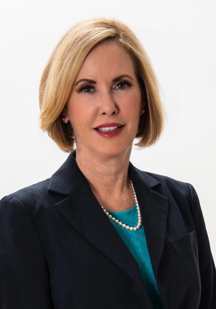 ELIZABETH L HAPNER, ATTY - Updated December 2025 - Request Consultation ...