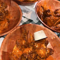 GATORS WING SHACK GRILL & PIZZERIA - Updated November 2025 - 236 Photos ...