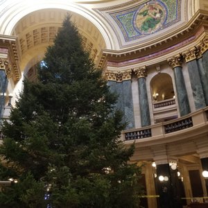 WISCONSIN STATE CAPITOL - 798 Photos & 112 Reviews - 2 E Main St ...