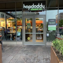 HOPDODDY BURGER BAR - Updated December 2025 - 866 Photos & 1129 Reviews ...