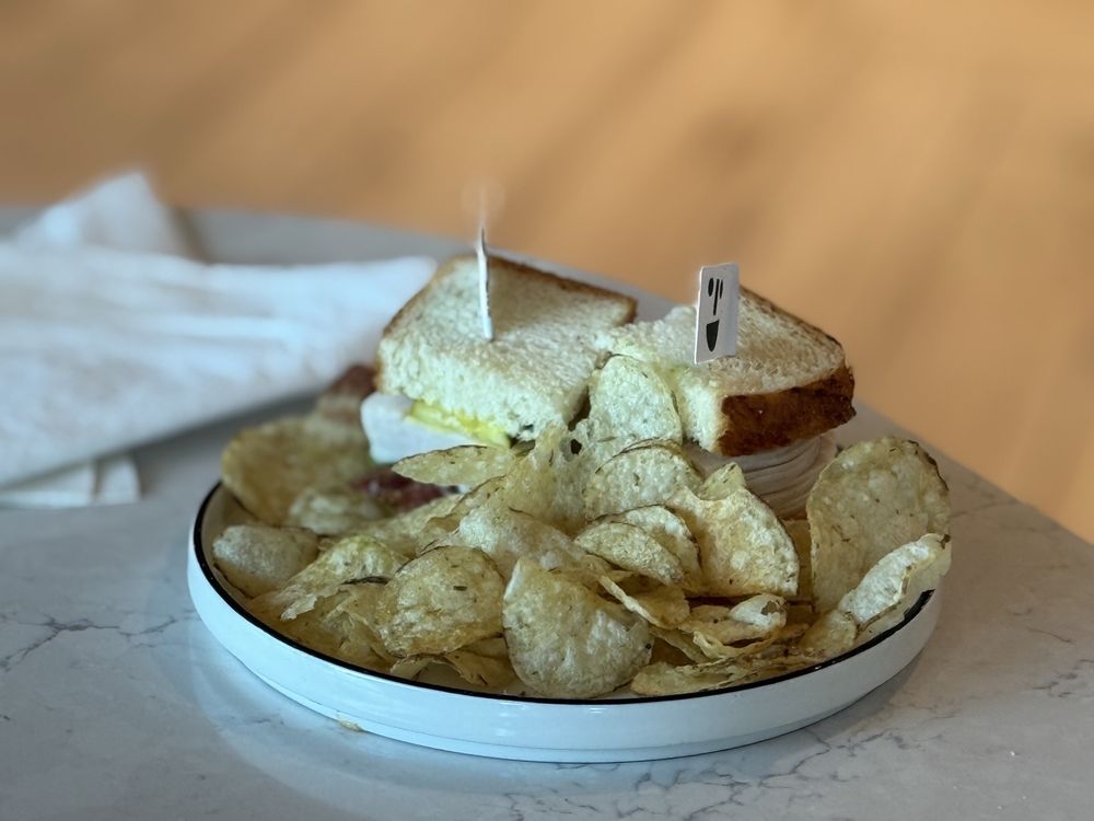 CHASE SAPPHIRE RESERVE LOUNGE - Updated December 2025 - 292 Photos & 63 ...