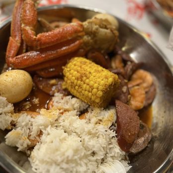 PIER 88 BOILING SEAFOOD & BAR - Updated November 2025 - 332 Photos ...