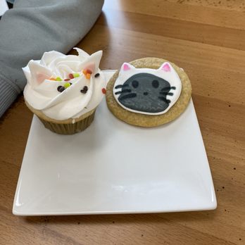 THE CATTITUDE CAFE - Updated January 2026 - 27 Photos - 225 E 11th St ...