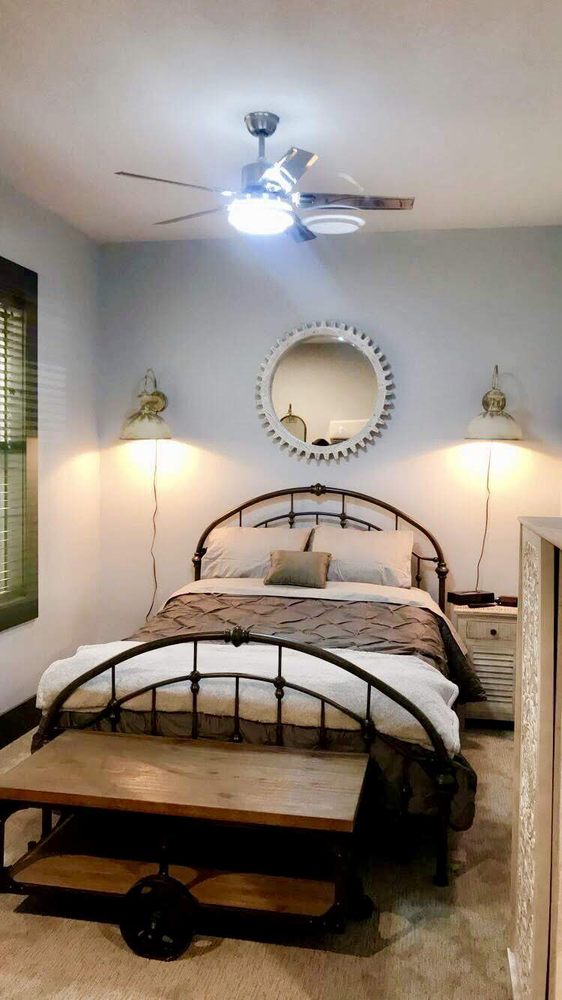 LITTLE BRICK INN - 16 Photos - 1105 Military Ave, Baxter Springs ...