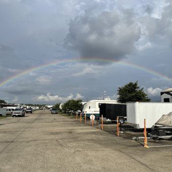 FALLBROOK RV RESORT - Updated September 2025 - 24 Photos & 17 Reviews ...