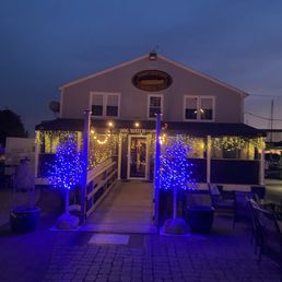 DOG WATCH CAFE - Updated August 2025 - 617 Photos & 607 Reviews - 194 ...