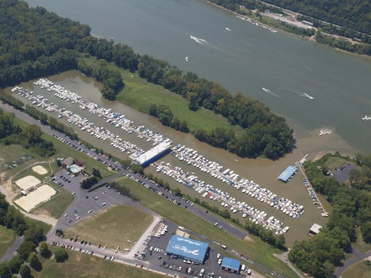 FOUR SEASONS MARINA - Updated October 2025 - 19 Photos - 4609 Kellogg ...