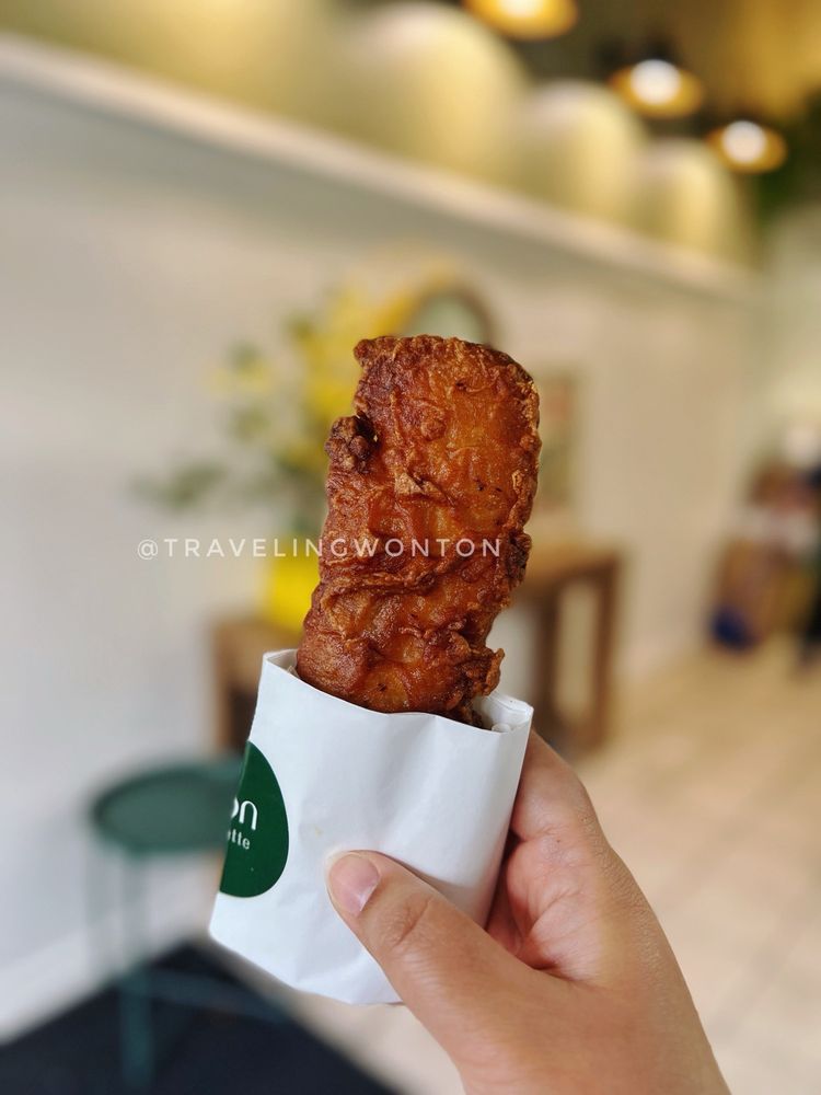 MON SUPERETTE - Updated December 2025 - 101 Photos & 32 Reviews - 4060 ...