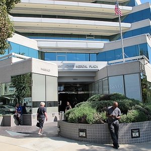 JESSICA WU, MD - Updated September 2025 - 59 Reviews - 433 North Camden ...