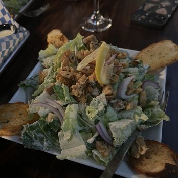 THE WOLF DEN BAR AND GRILL - Updated January 2026 - 90 Photos & 34 ...