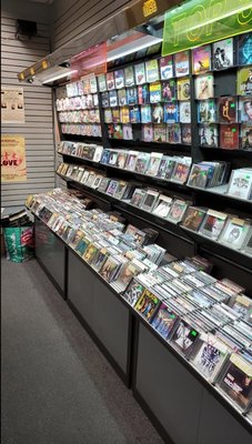 COMPACT DISC SHOPPE - Updated September 2025 - 14 Reviews - 2601 Avenue ...