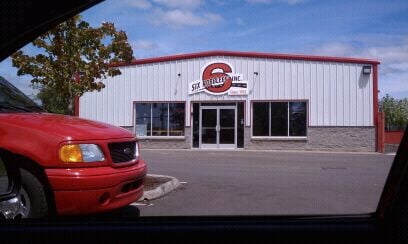 SIX ROBBLEES - Updated December 2025 - 20 Photos - 275 N Seneca Rd ...