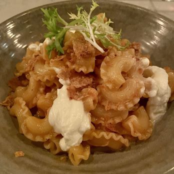 THE WHITE BULL - Updated December 2025 - 1042 Photos & 484 Reviews ...