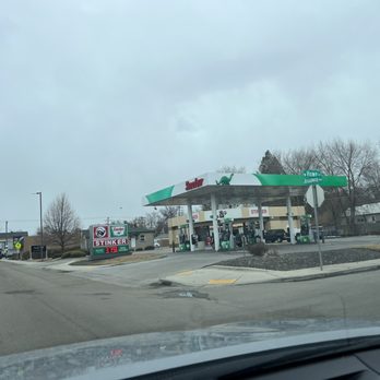 STINKER STATIONS - Updated August 2025 - 1607 S Broadway Ave, Boise ...