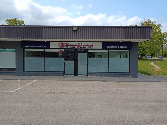 THE BRITISH MARKET - Updated December 2025 - 17 Photos - 2465 Mount ...