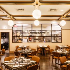 ESSEN NY DELI - Updated October 2025 - 95 Photos & 115 Reviews - 1359 ...