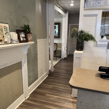 MAXIE B’S - Updated October 2025 - 702 Photos & 536 Reviews - 2403 ...