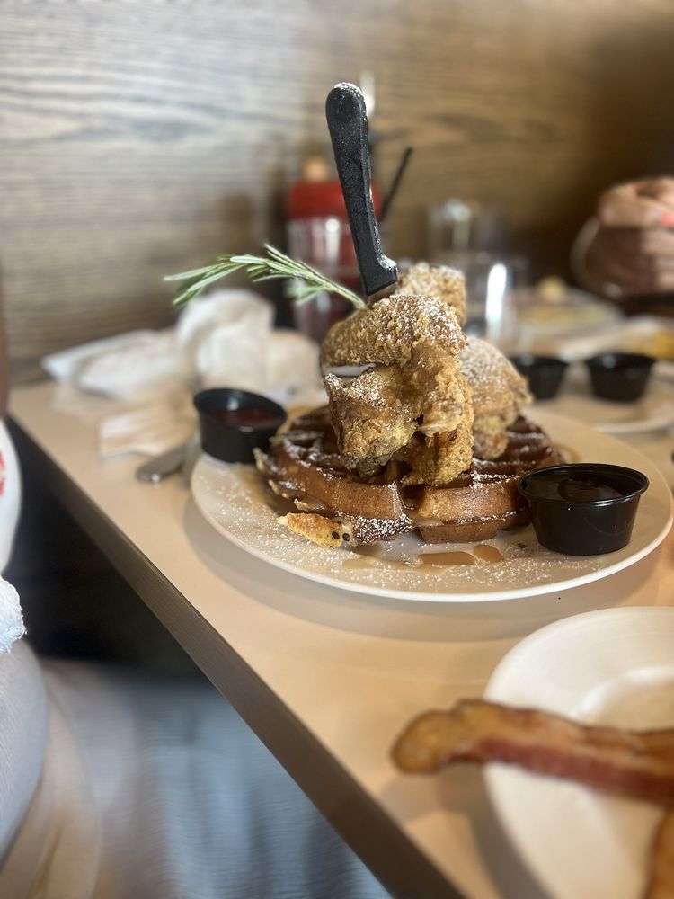 BRUNCH JUNCTION - Updated July 2024 - 134 Photos & 73 Reviews - 3030 ...