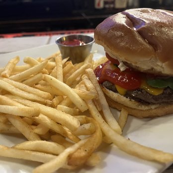 BAR 101 - Updated August 2025 - 22 Reviews - 101 Capitol St, Charleston ...