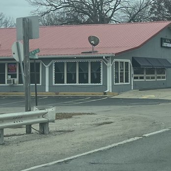 PARIS FAMILY RESTAURANT - Updated December 2025 - 16 Photos - 1218 N ...