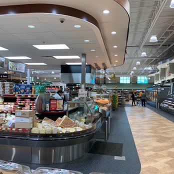 HARRIS TEETER - Updated December 2025 - 21 Photos & 10 Reviews - 3860 ...