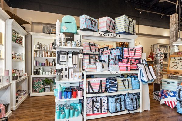 MEGGIE B’S - Updated November 2025 - 15 Photos - 3958 Snow Rd N, Semmes ...