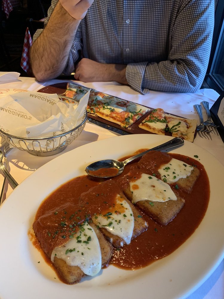 MAGGIANO’S LITTLE ITALY - 1231 Photos & 1093 Reviews - 9101 ...