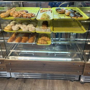 88 DONUTS BAKERY CAFE - Updated December 2025 - 75 Photos & 48 Reviews ...