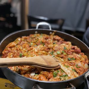 OMO TEPPAN AND KITCHEN - Updated December 2025 - 150 Photos & 70 ...