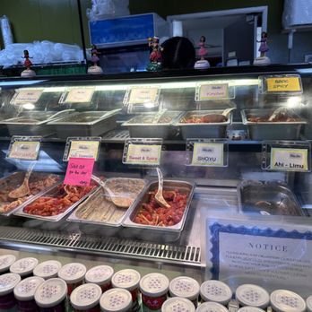 POKE ETC - Updated August 2025 - 1492 Photos & 901 Reviews - 916 E 8th ...