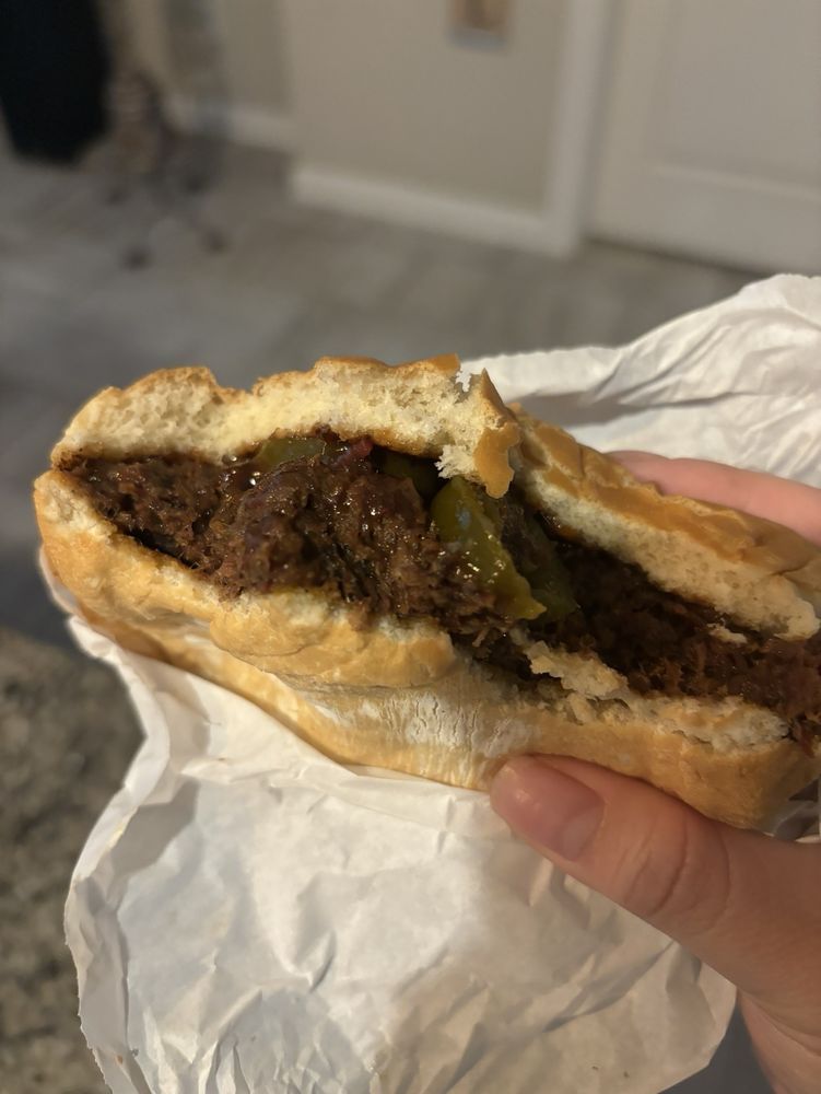 STRAIGHT OFF THE ROAD BBQ - Updated December 2025 - 49 Photos & 141 ...