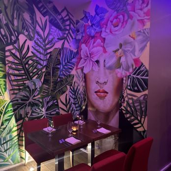 FRIDA MIDTOWN - Updated June 2024 - 511 Photos & 206 Reviews - 214 E ...