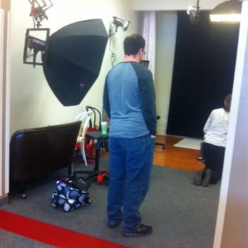 PORTRAIT INNOVATIONS - Updated October 2025 - 14 Photos & 11 Reviews ...