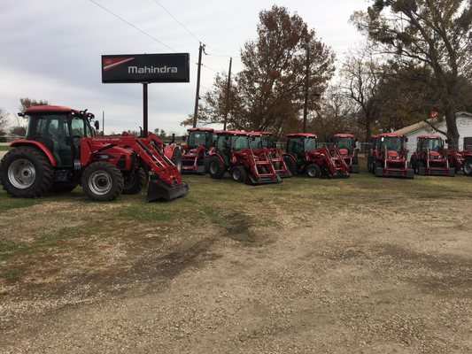 PINECO TRACTOR AND EQUIPMENT-WACO - Updated January 2026 - 6186 S Ih-35 ...