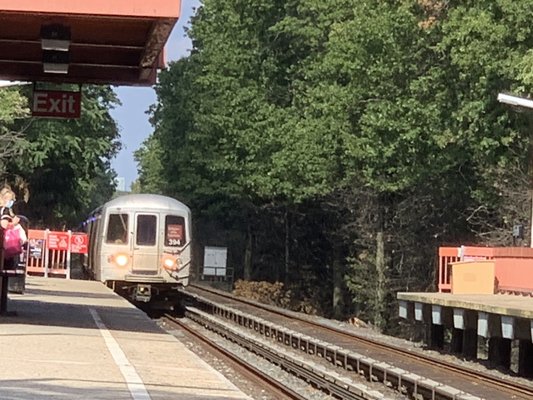 MTA STATEN ISLAND RAILWAY - Updated September 2024 - 16 Photos & 19 ...