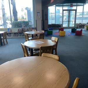 ENCINO-TARZANA BRANCH LIBRARY - Updated October 2025 - 35 Photos & 71 ...