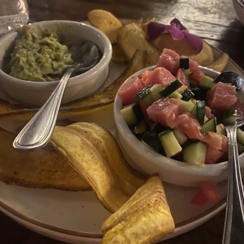 BRIGHTON BODEGA - Updated June 2024 - 497 Photos & 281 Reviews - 328 ...