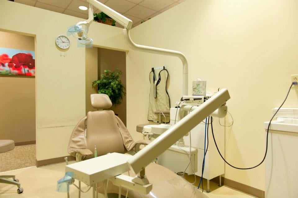 DR. DENTAL - Updated May 2026 - 36 Reviews - 200 E Main St, Stratford ...