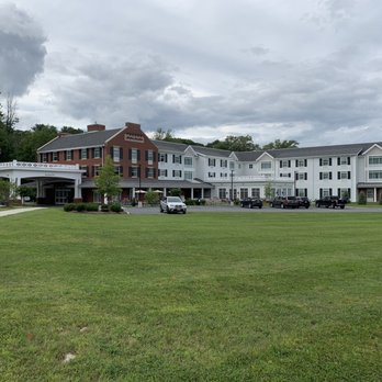 HAMPTON INN & SUITES MANCHESTER - Updated August 2025 - 102 Photos & 25 ...