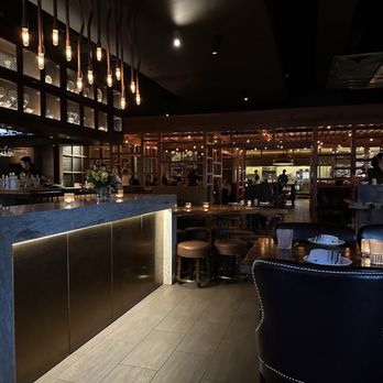 FIXE AUSTIN’S SOUTHERN HOUSE - Updated December 2025 - 1371 Photos ...