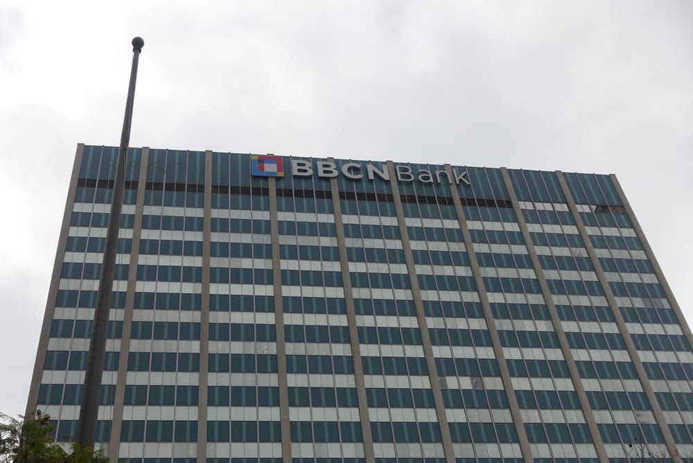 BBCN BANK - Updated July 2025 - 1059 S San Pedro St, Los Angeles ...