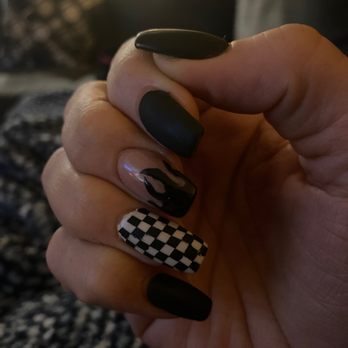 SAVAGE NAIL DESIGNS - Updated September 2025 - 215 Photos - 3330 Churn ...