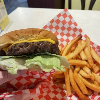 BURGER VIBE - Updated May 2024 - 55 Photos & 28 Reviews - 3730 ...