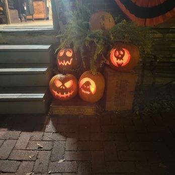 HISTORIC ST. CHARLES MAIN STREET - Updated December 2025 - 307 Photos ...