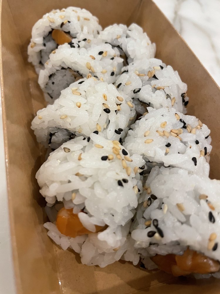 TORI DASU - Updated July 2025 - 82 Photos - 694 Vernon Ave, Glencoe ...